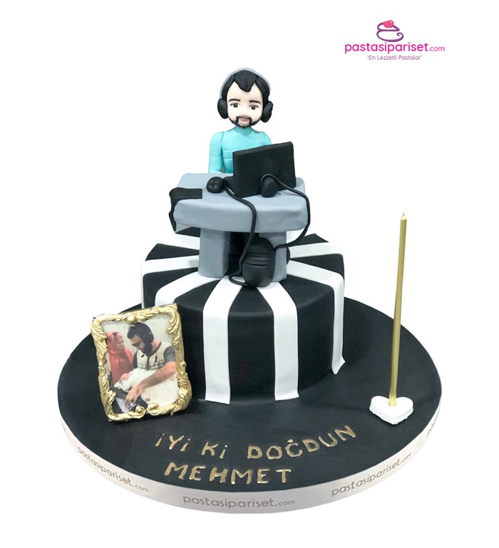 Özel Figürlü Dj Butik Pasta | Pasta Sipariş Et